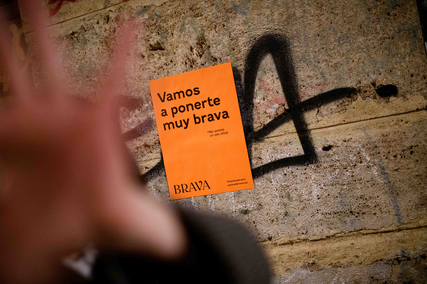 EL LANZAMIENTO DE BRAVA - BRAVA